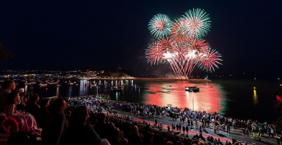 British Firework Championships back with a bang in 2021 - Visit Plymouth